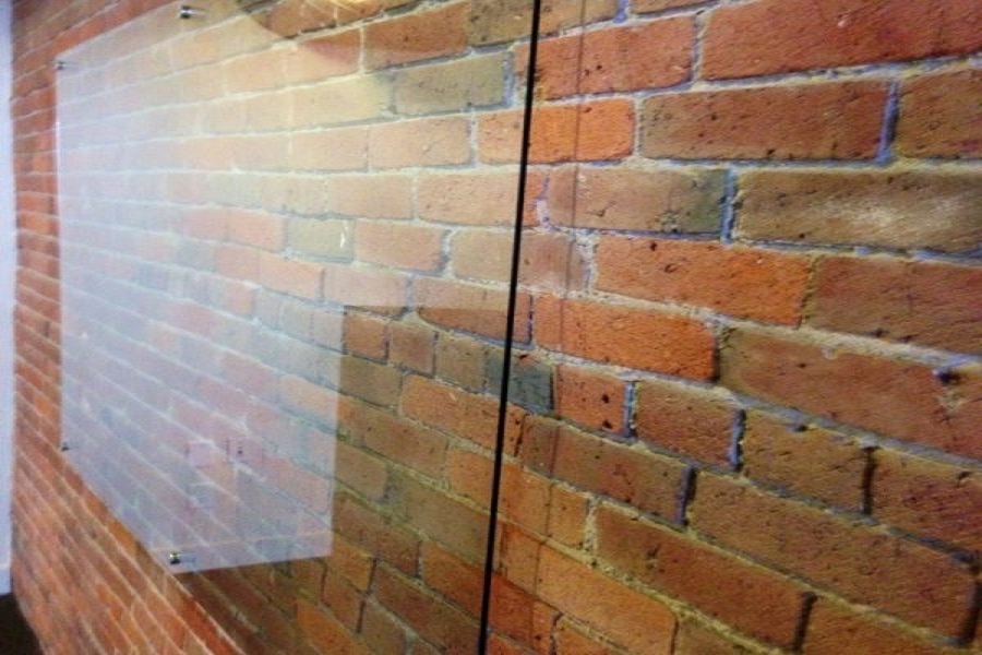 Designer Crystal CLEAR Non-Magnetic Glassboards | Boards Direct